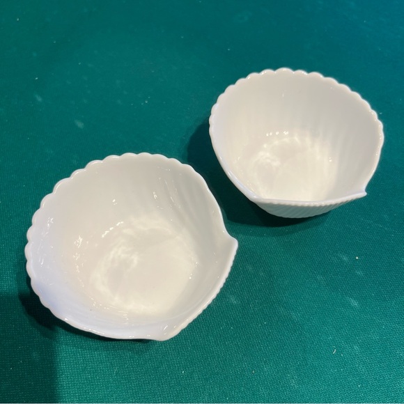 Art | Ceramic Glass Clamshell Shaped Deep Serving Dishes Set Of 2 ...